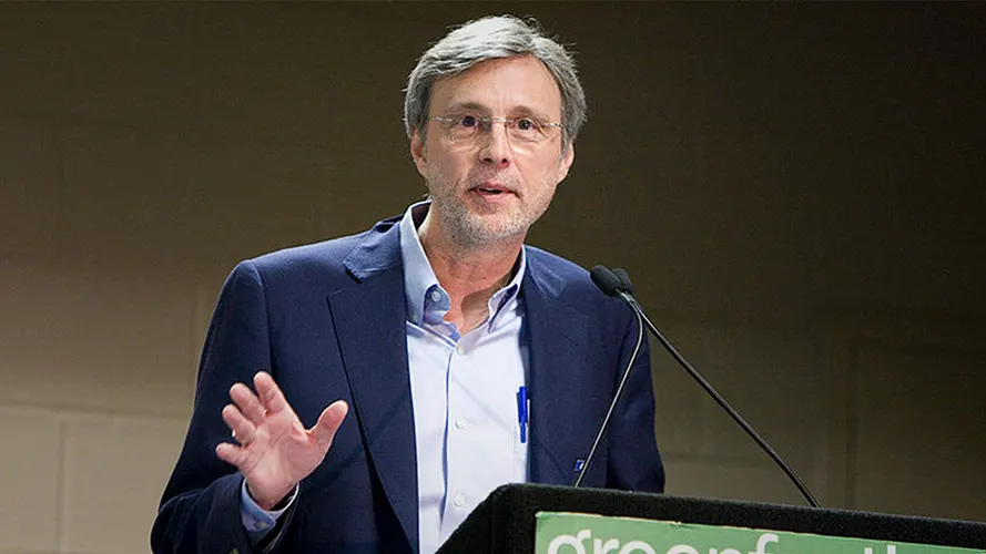 Thom Hartmann - Independent Media Institute
